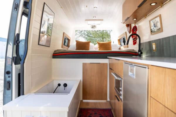 2022 Mercedes Sprinter 4×4 with indoor shower! - Vanlife Trader