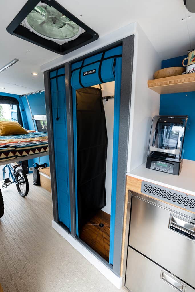 Mercedes Sprinter 4×4, full conversion by Outside Van in 2021 - Vanlife ...