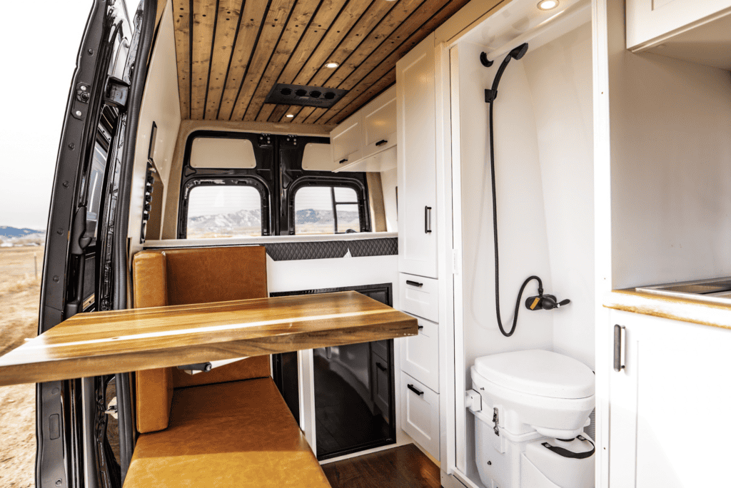 Rossmonster - Vanlife Trader