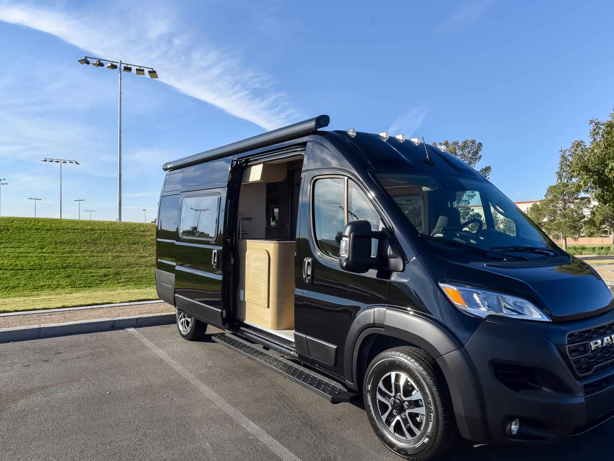 Vince | 2024 noovo | Camper Van Conversion - Vanlife Trader