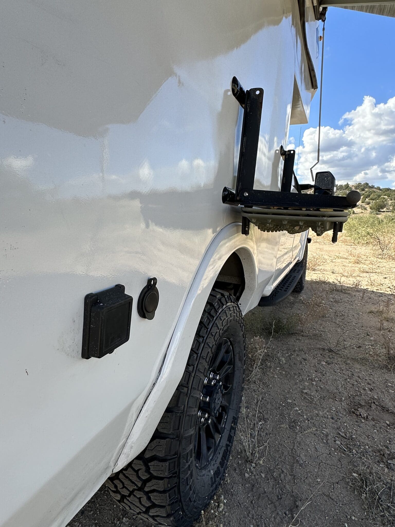 2021 Rossmonster Baja Ford F-250 Lariat Tremor - Vanlife Trader