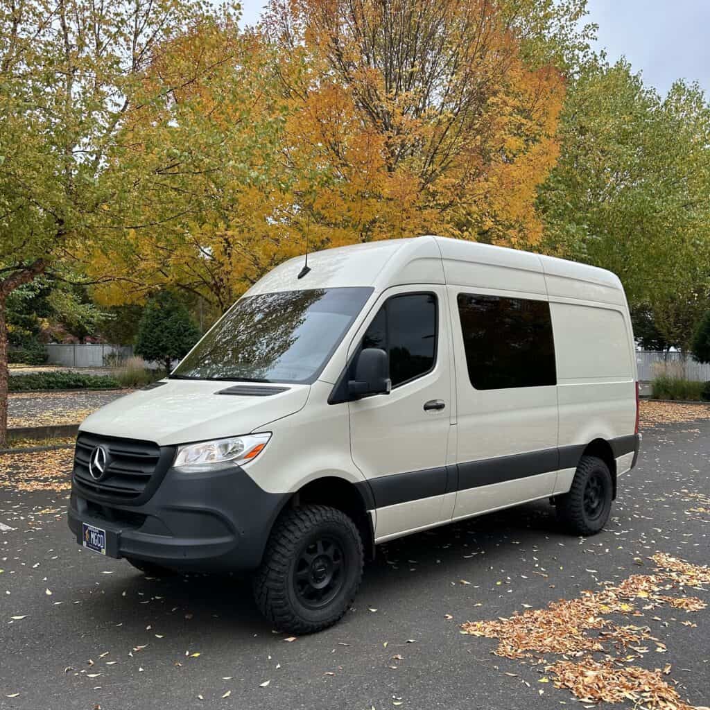 2020 Mercedes Sprinter 4×4 Crew Van - Vanlife Trader