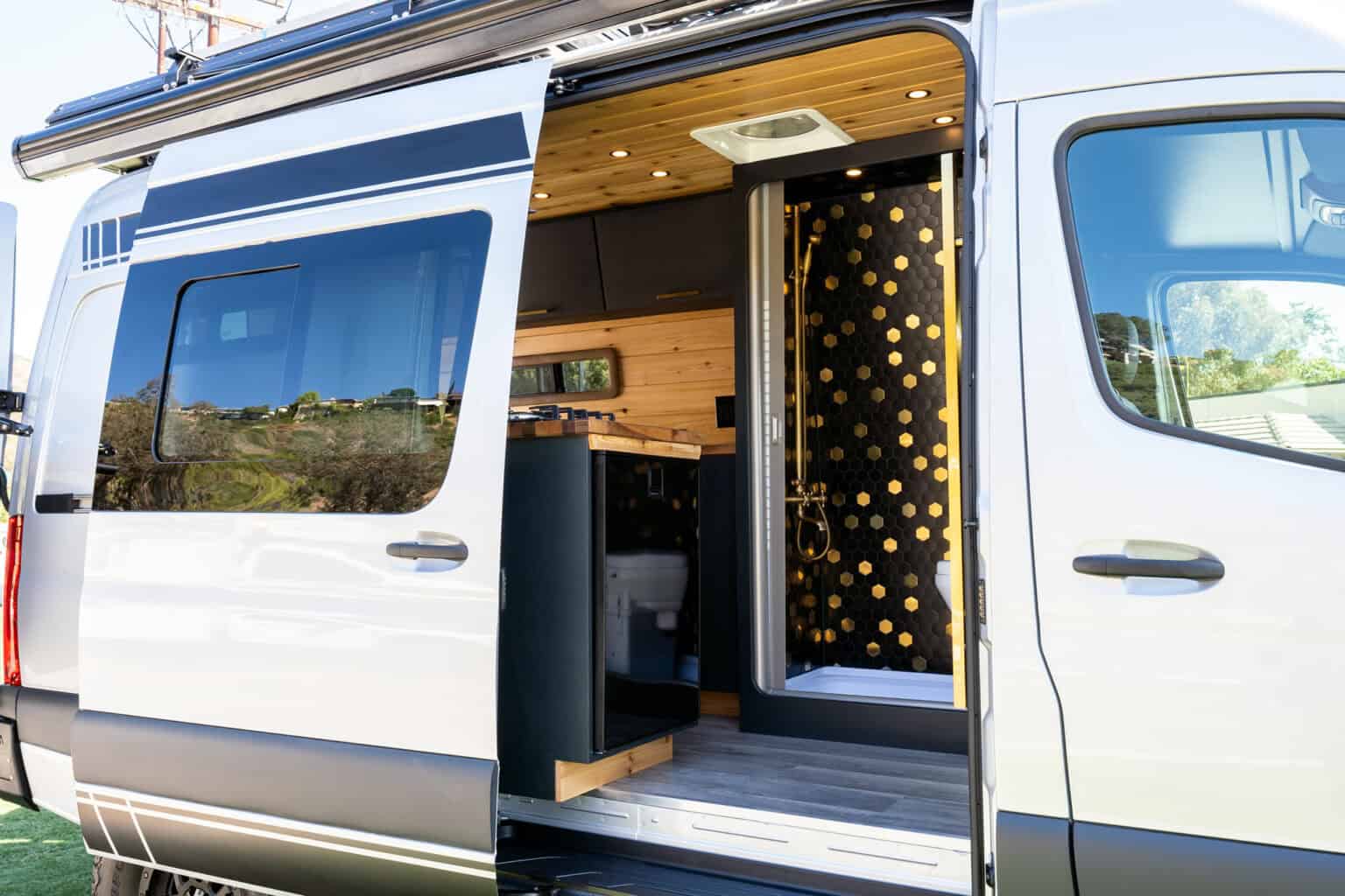 Rogue Van Company - Vanlife Trader