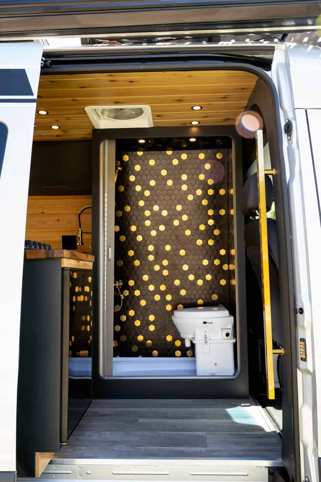 Rogue Van Company - Vanlife Trader