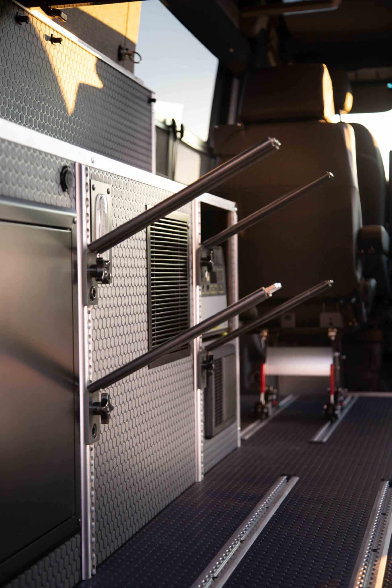 2020 Custom-built Mercedes Sprinter 2500 4×4 - Vanlife Trader