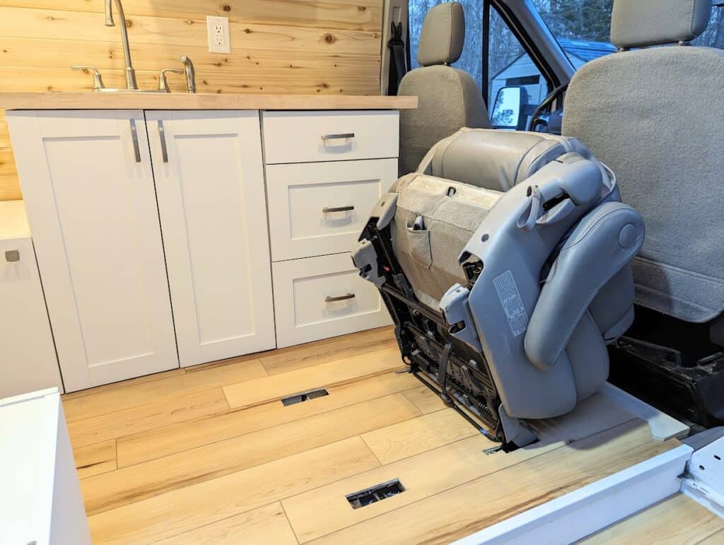 NEW BUILD! CEDAR CABIN 2016 Transit250 TURBO ECOBOOST 3SEAT WEBASTO ...