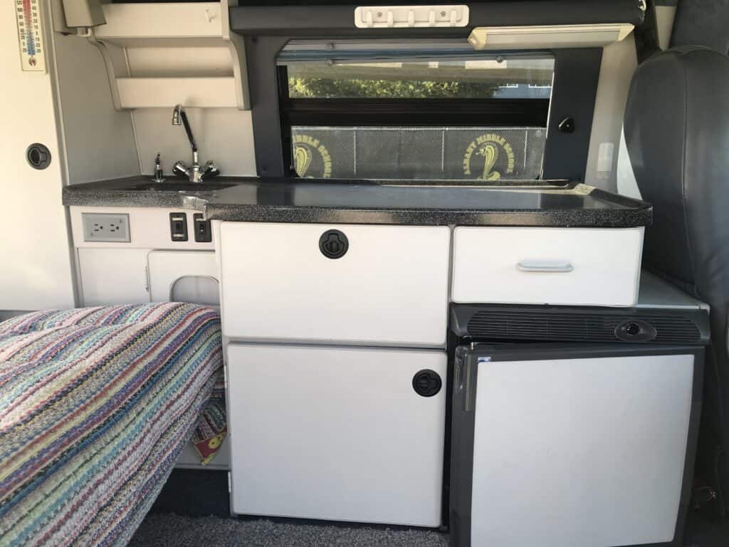 2002 Dodge Sportsmobile Conversion Van - Vanlife Trader