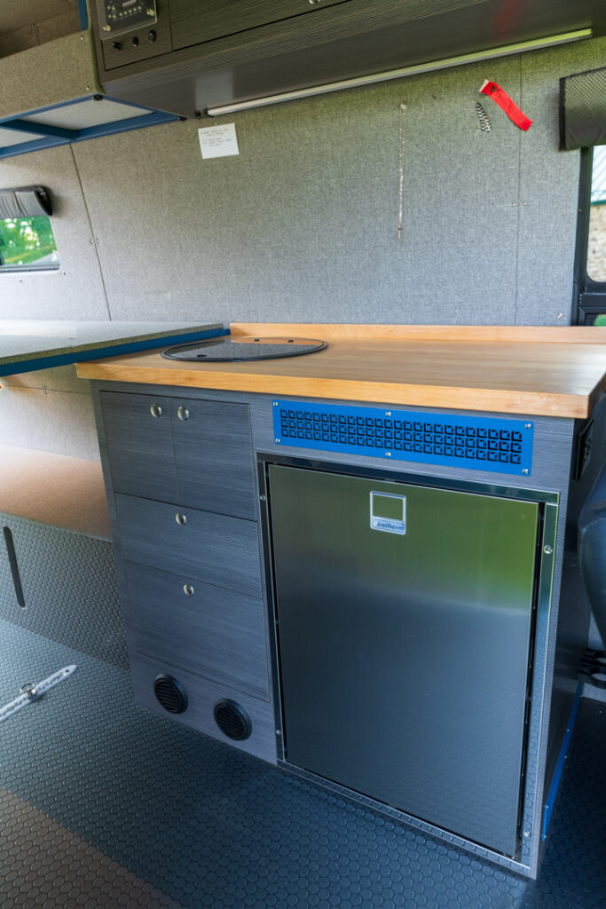 2018 Mercedes Sprinter 170 4WD; custom conversion by Outside Van ...