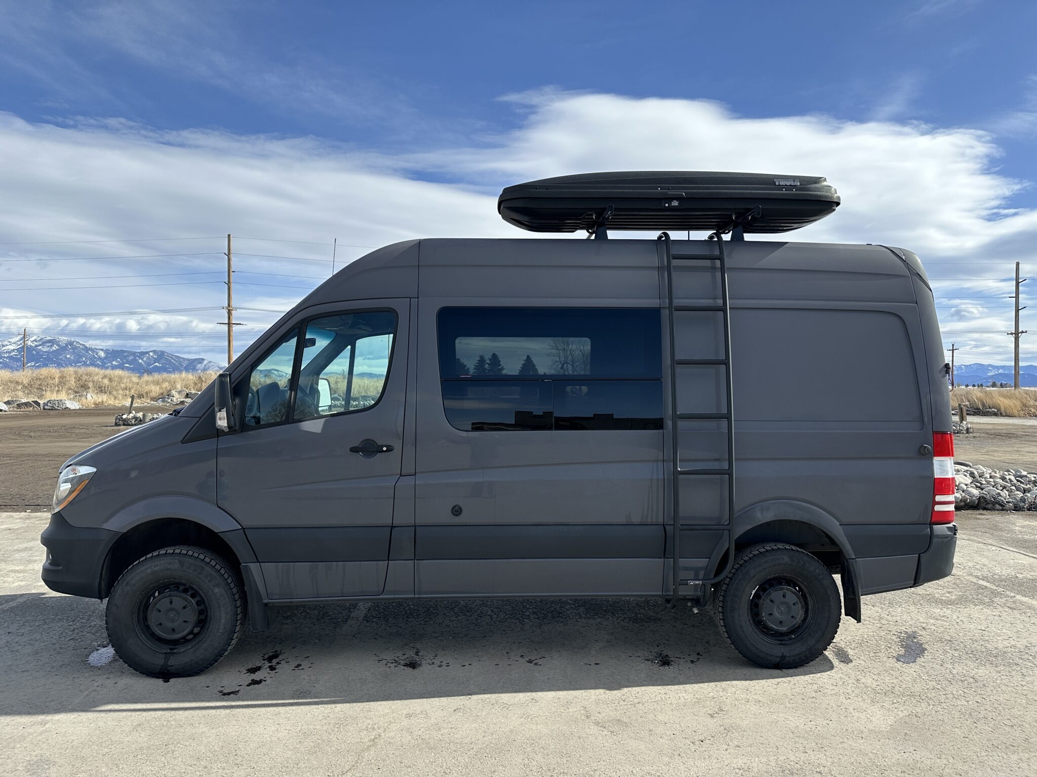 2016 Mercedes Benz 144″ Sprinter 2500 4×4 - Vanlife Trader