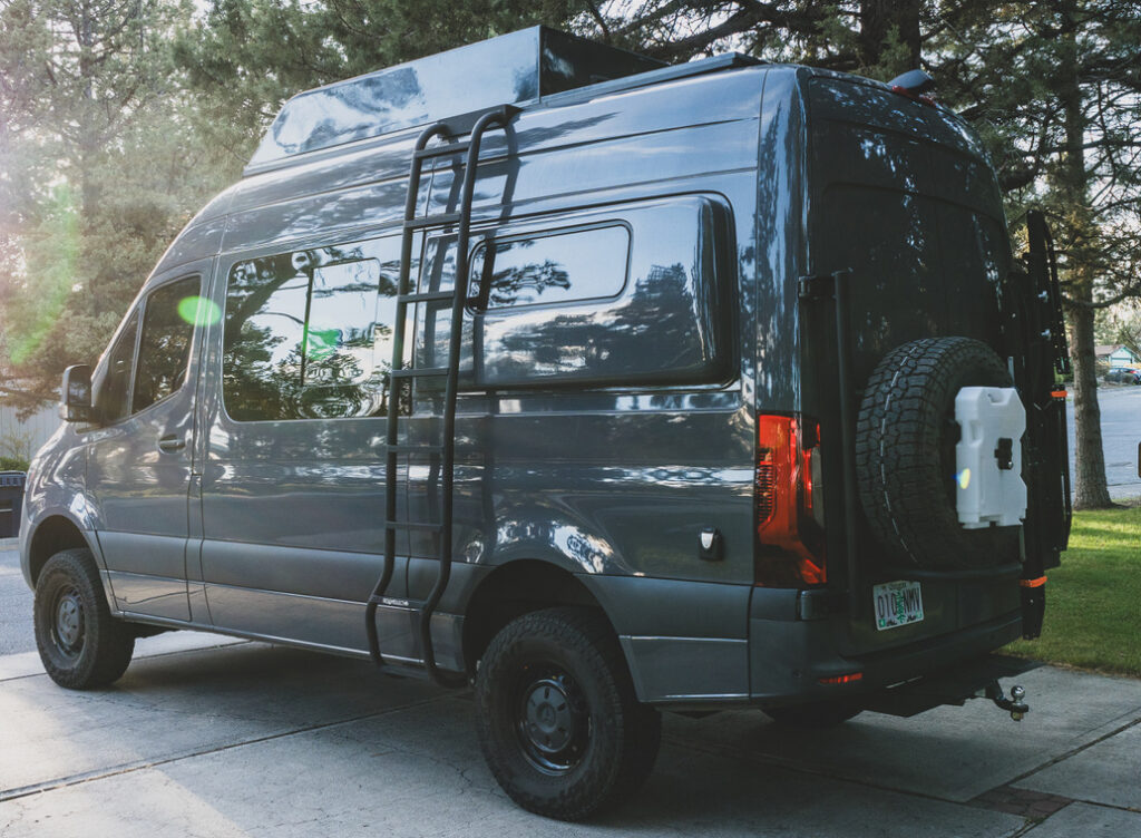Tiny Watts Flagship 4×4 Sprinter 144 - Vanlife Trader