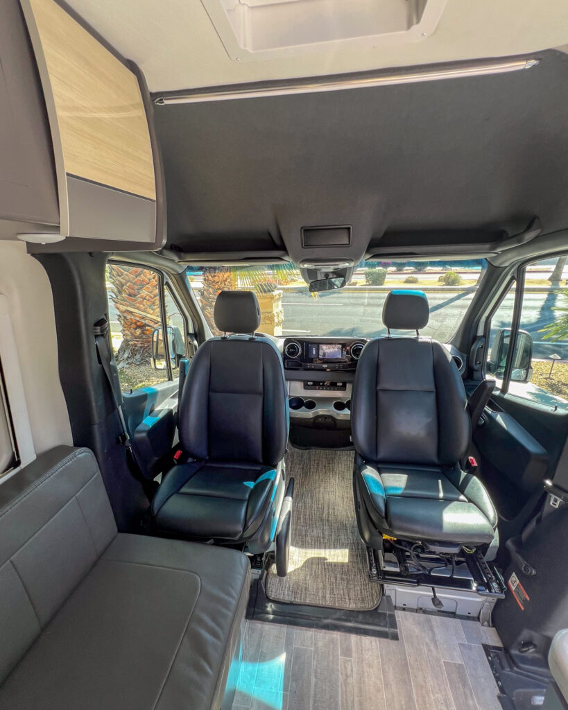 2020 Mercedes Sprinter 4×4 | 2022 Thor Sanctuary - Vanlife Trader