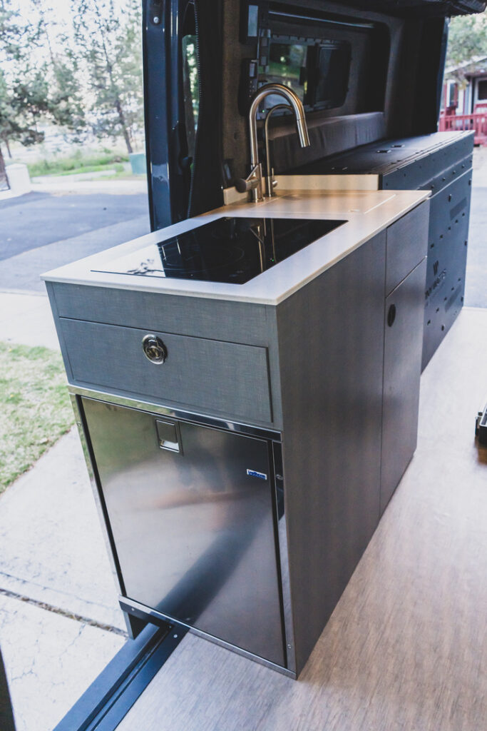 Tiny Watts Flagship 4×4 Sprinter 144 - Vanlife Trader