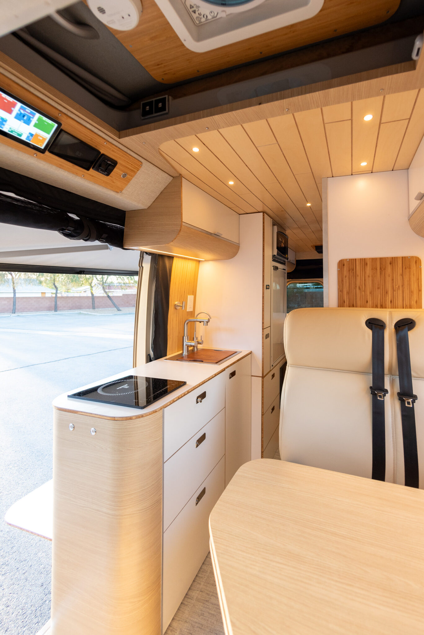 Martin | 2024 Noovo Pop | Camper Van Conversion - Vanlife Trader