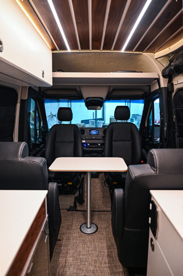 2022 Mercedes Sprinter 4×4 - Vanlife Trader