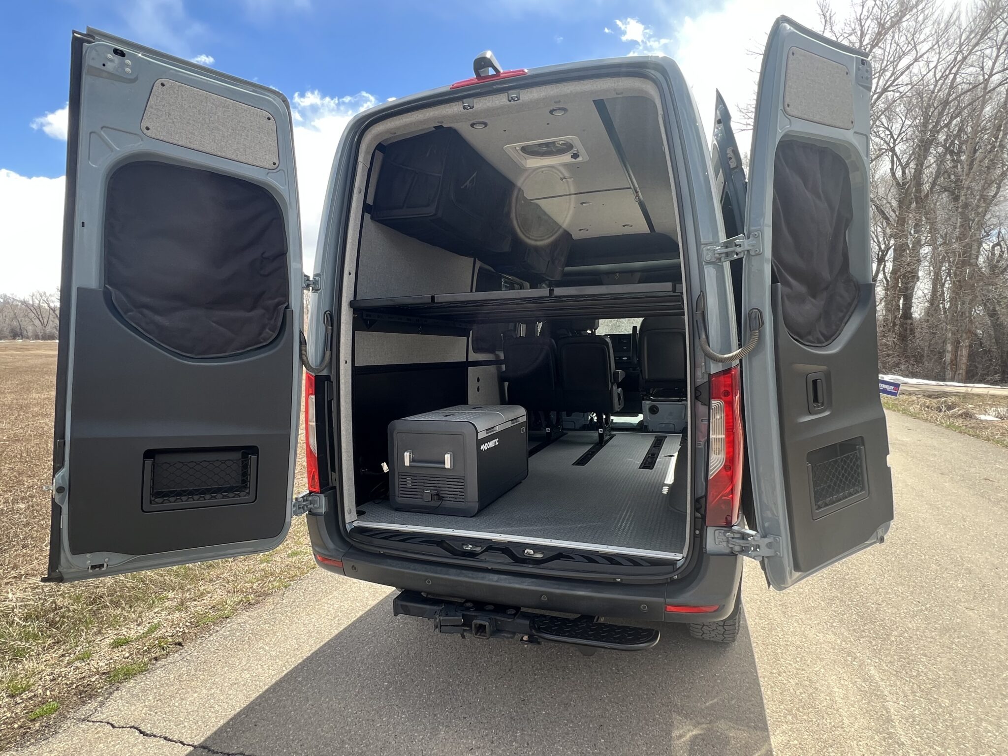 2019 Mercedes Sprinter 2500 Crew Van 4×4 - Vanlife Trader