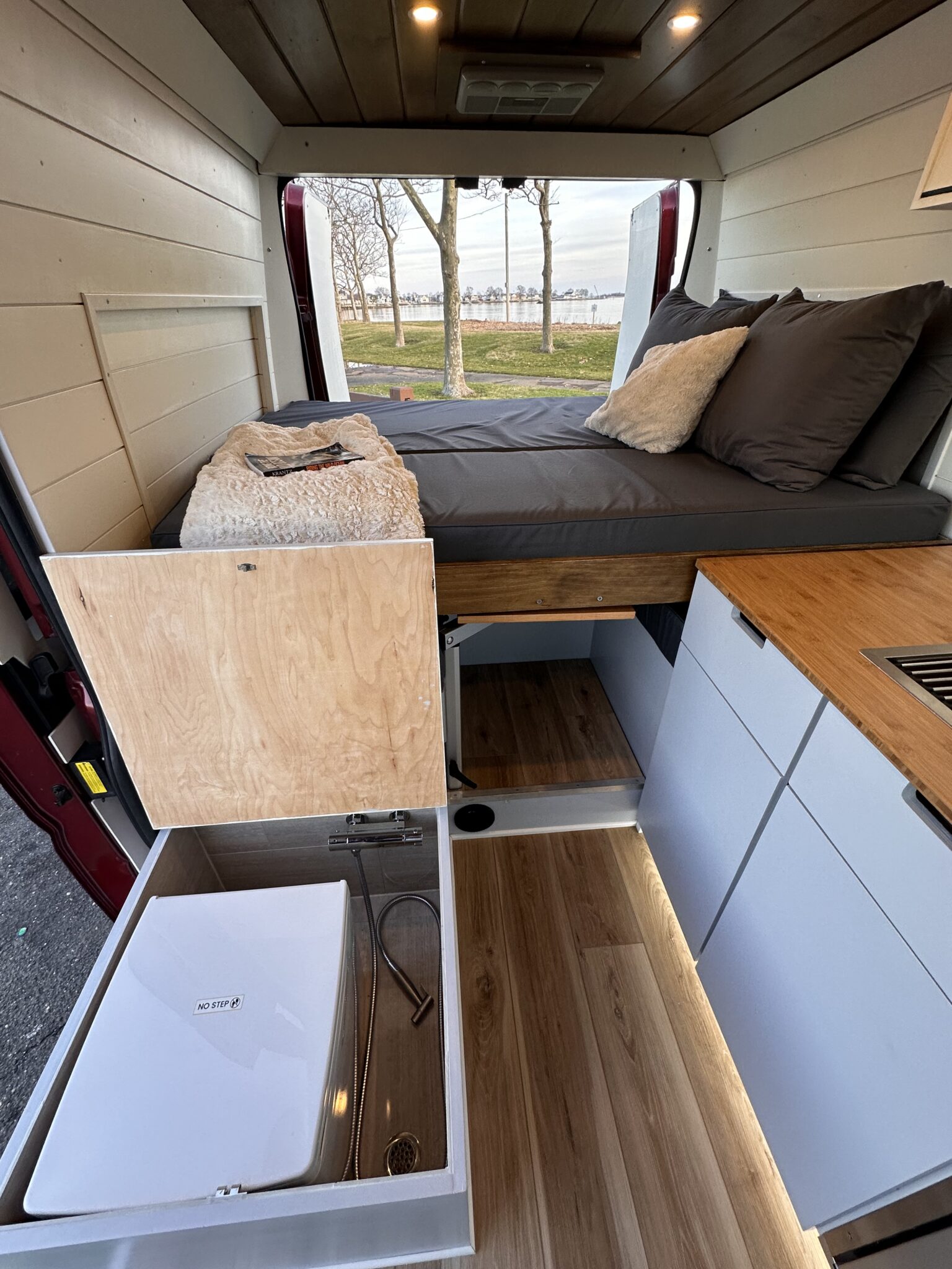 New Build 4 season Ram Promaster Highroof 12v AC, 800amp lithium ...