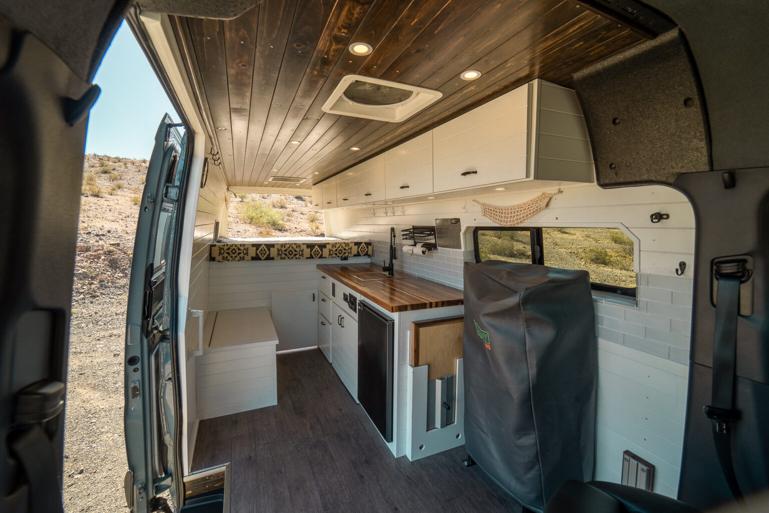 2020 Mercedes Sprinter 4×4 DIESEL VAN COMPASS LIFT TOMMY CAMPER VAN ...