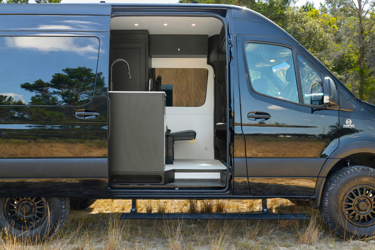 2021 Mercedes Sprinter 4×4 - Vanlife Trader