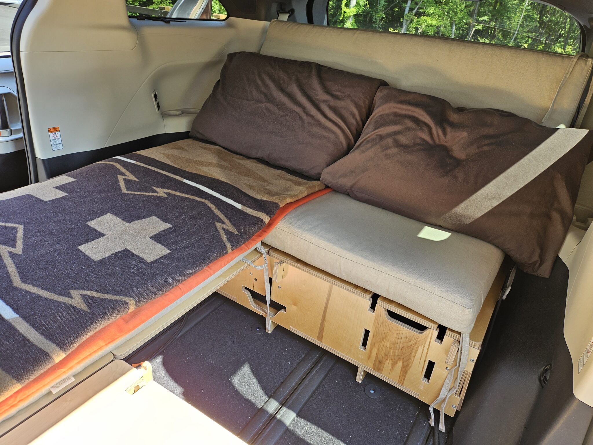 2023 Toyota Sienna Limited Hybrid Minivan AWD W/ Vanpackers kit ...