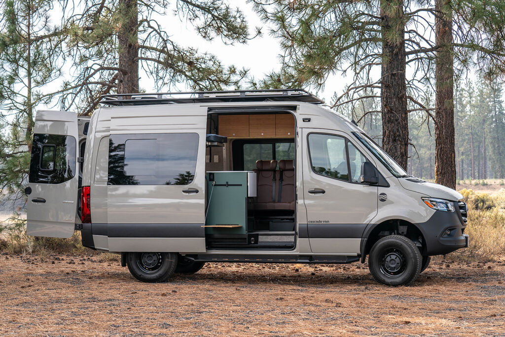 CASCADE VAN - Vanlife Trader