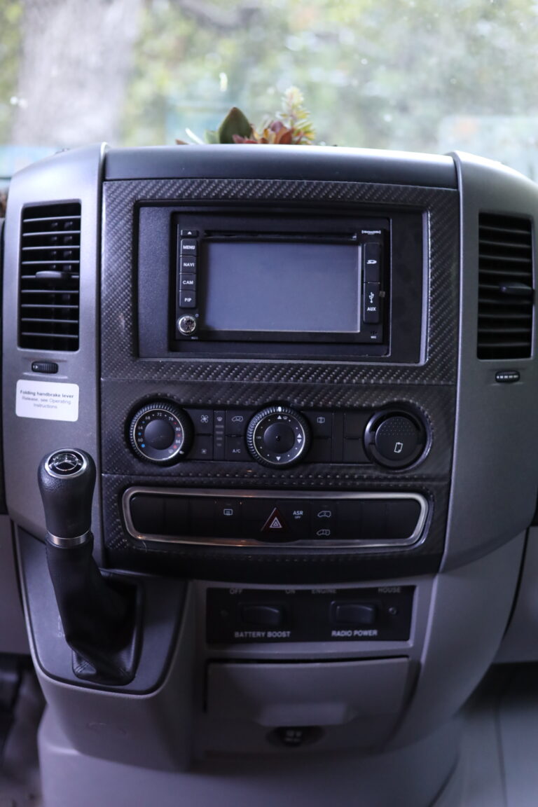 2014 Mercedes-Benz Sprinter 3500 Winnebago Era 170X – Luxury Van ...