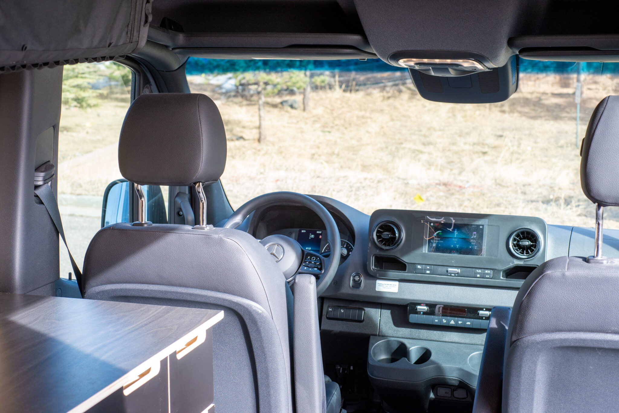 Mercedes Sprinter 4×4 – Venturhaus Modular Van System - Vanlife Trader