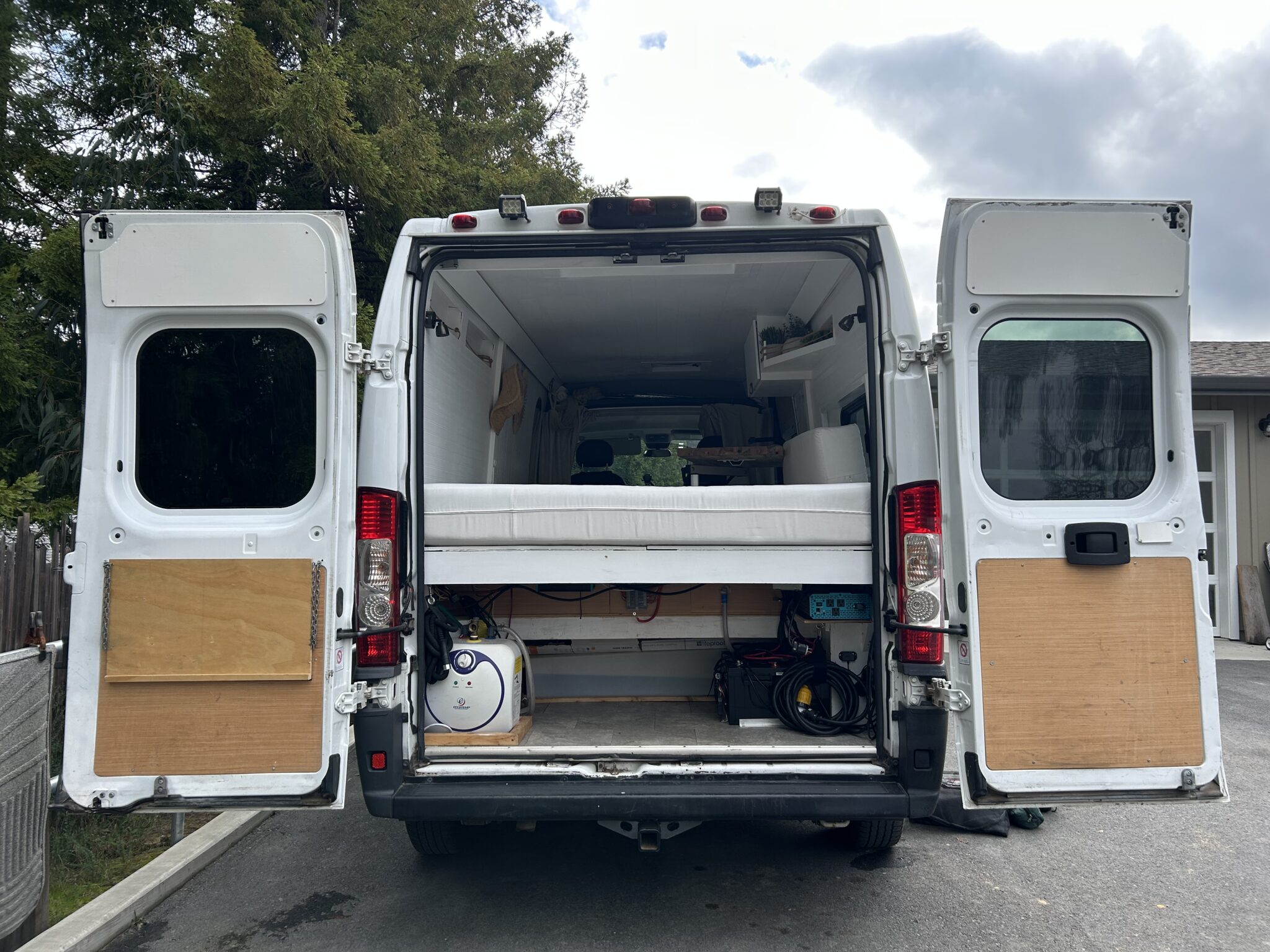 2015 Ram Promaster 3500 - Vanlife Trader