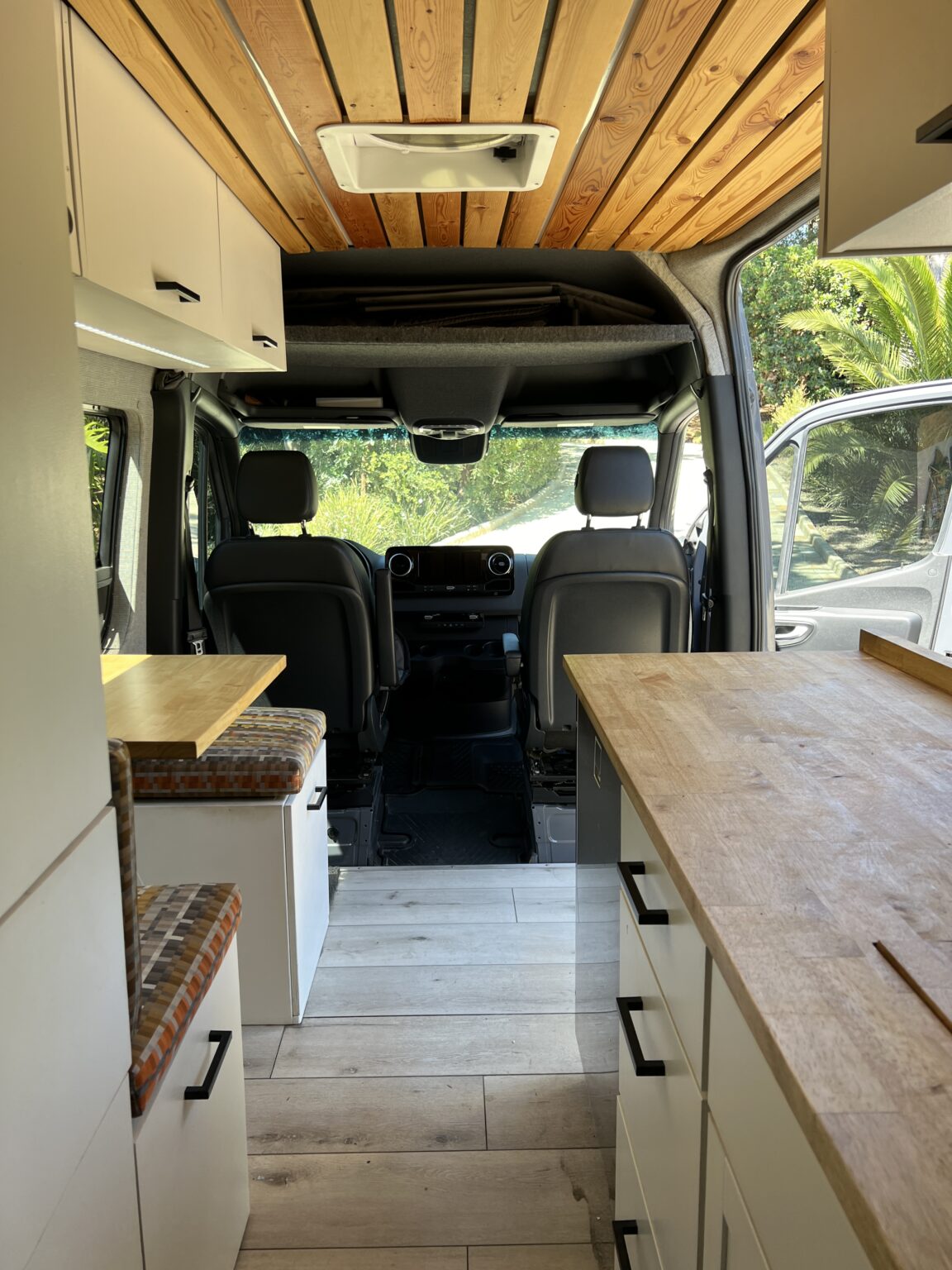 🚐 2020 Mercedes-Benz Sprinter 170 4×4 – Adventure-Ready! - Vanlife Trader