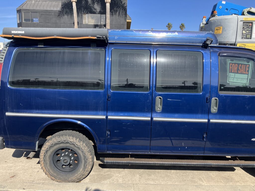 2000 Quigley 4×4 Sportsmobile Chevrolet Express Van - Vanlife Trader