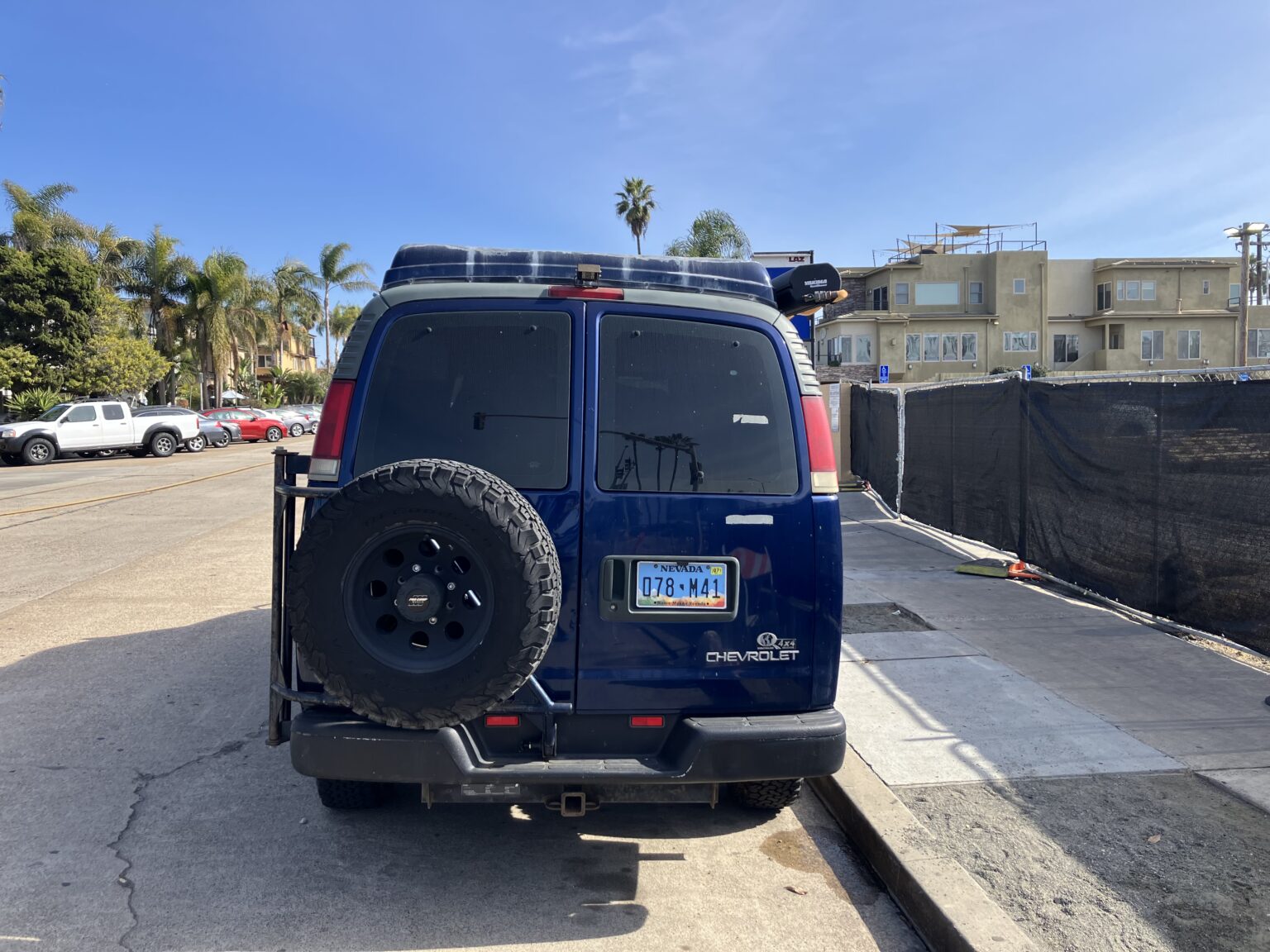 2000 Quigley 4×4 Sportsmobile Chevrolet Express Van - Vanlife Trader
