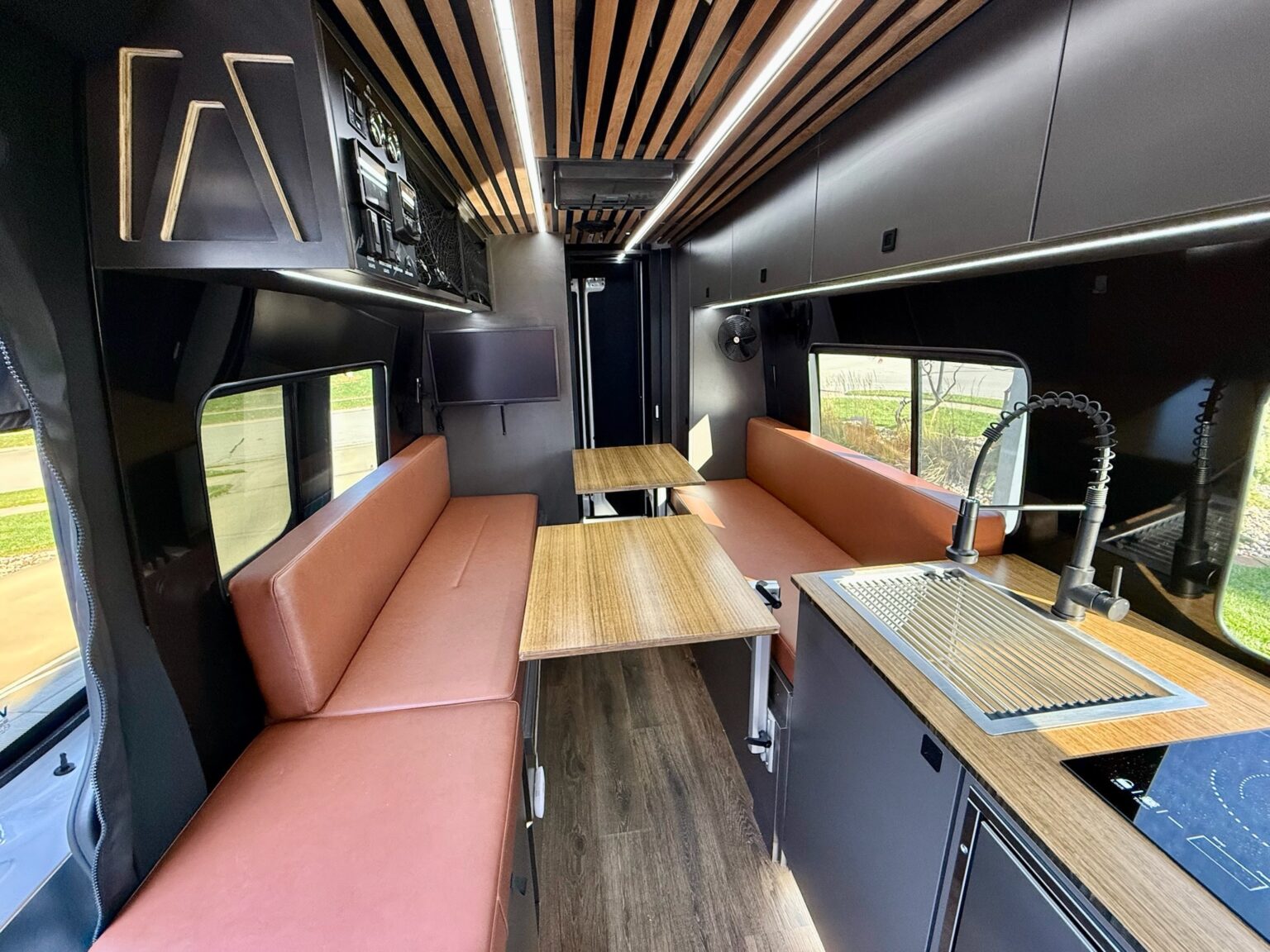 2023 27North Venture Mercedes Sprinter AWD - Vanlife Trader