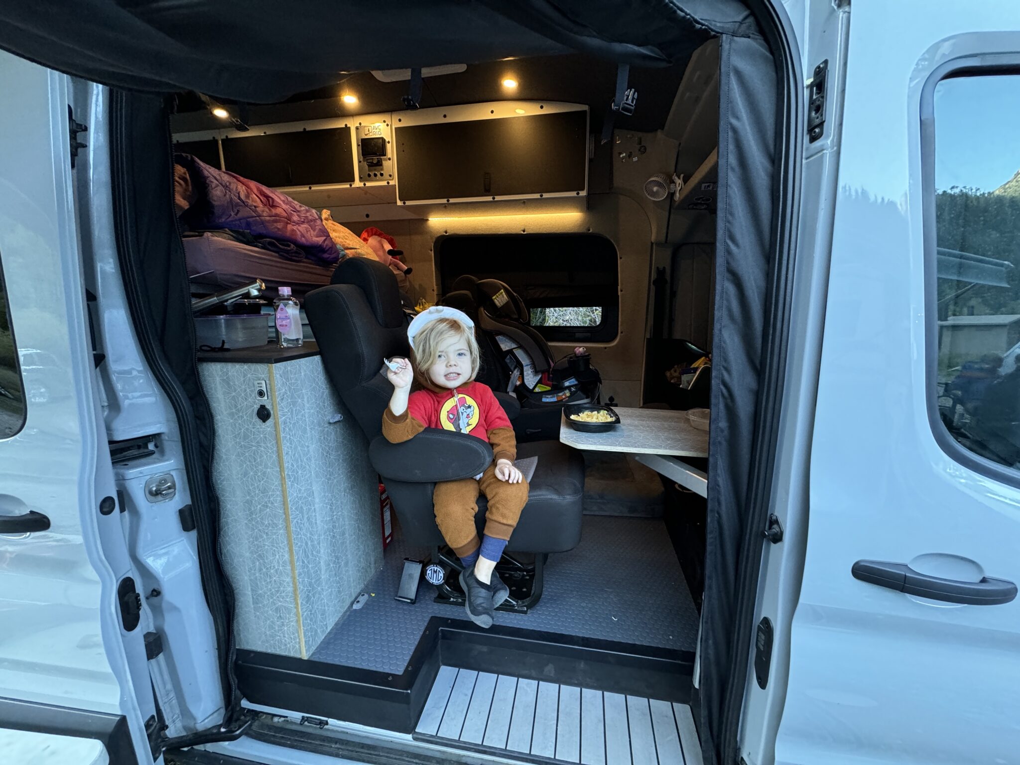 AVC RIG - Vanlife Trader