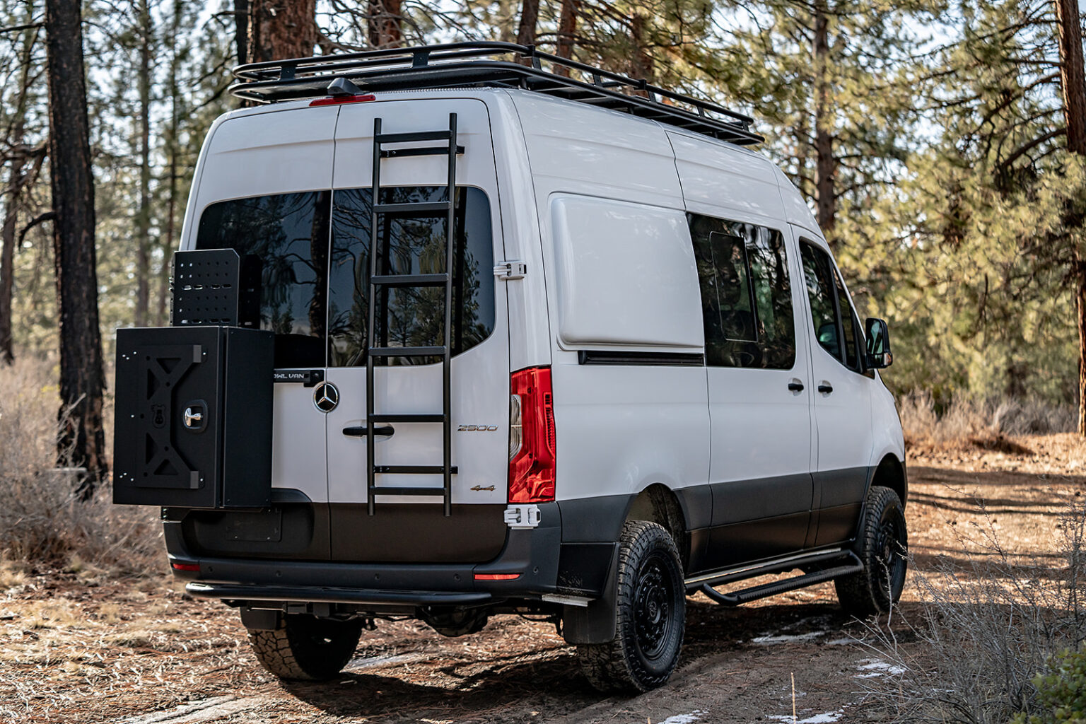 2022 Mercedes Sprinter 4×4 - Vanlife Trader