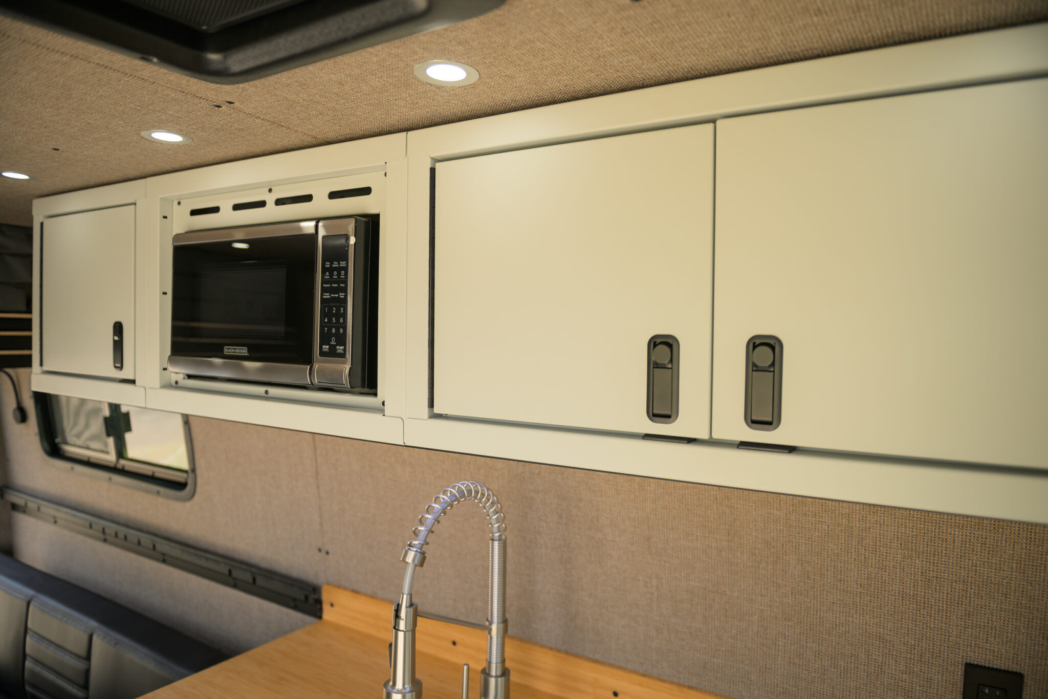 Mercedes Sprinter AWD // FULL BUILD - Vanlife Trader