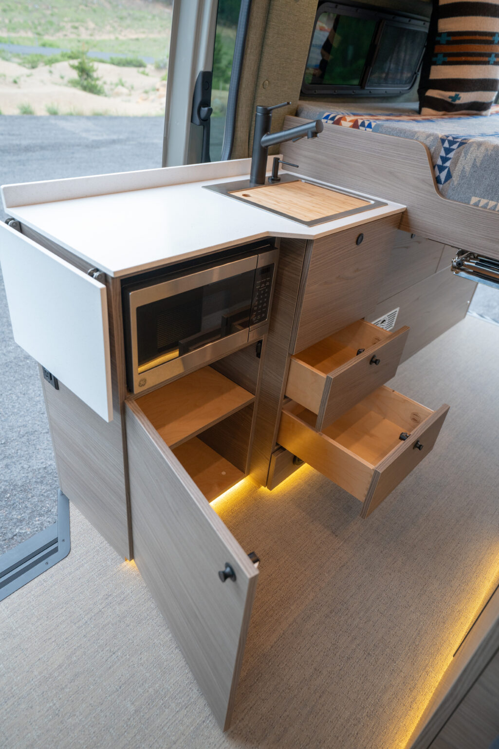 RVIA Certified Build Luxury Built-2025 AWD Cascade Van REDUCED PRICE ...