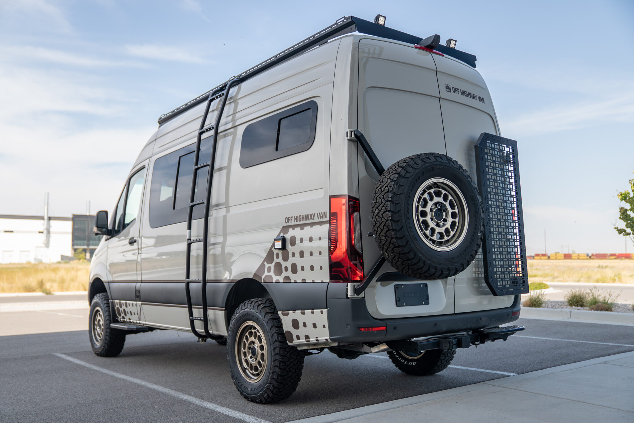 2025 Off Highway Van Sundance Kid | 144 Pro-X | Sprinter 2500 AWD ...