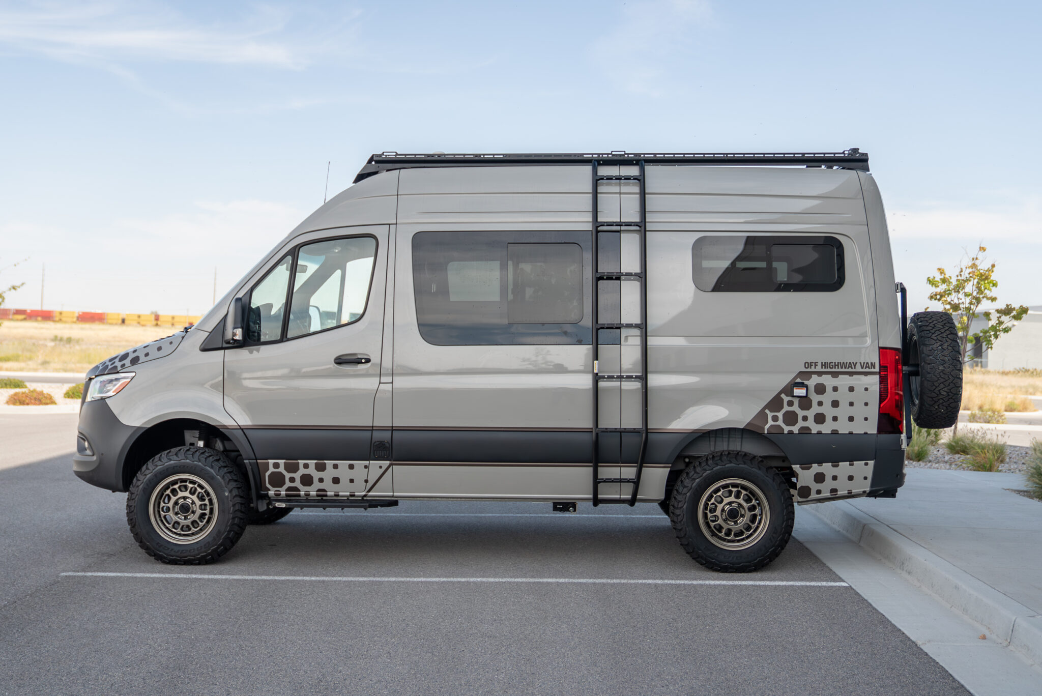 2025 Off Highway Van Sundance Kid | 144 Pro-X | Sprinter 2500 AWD ...
