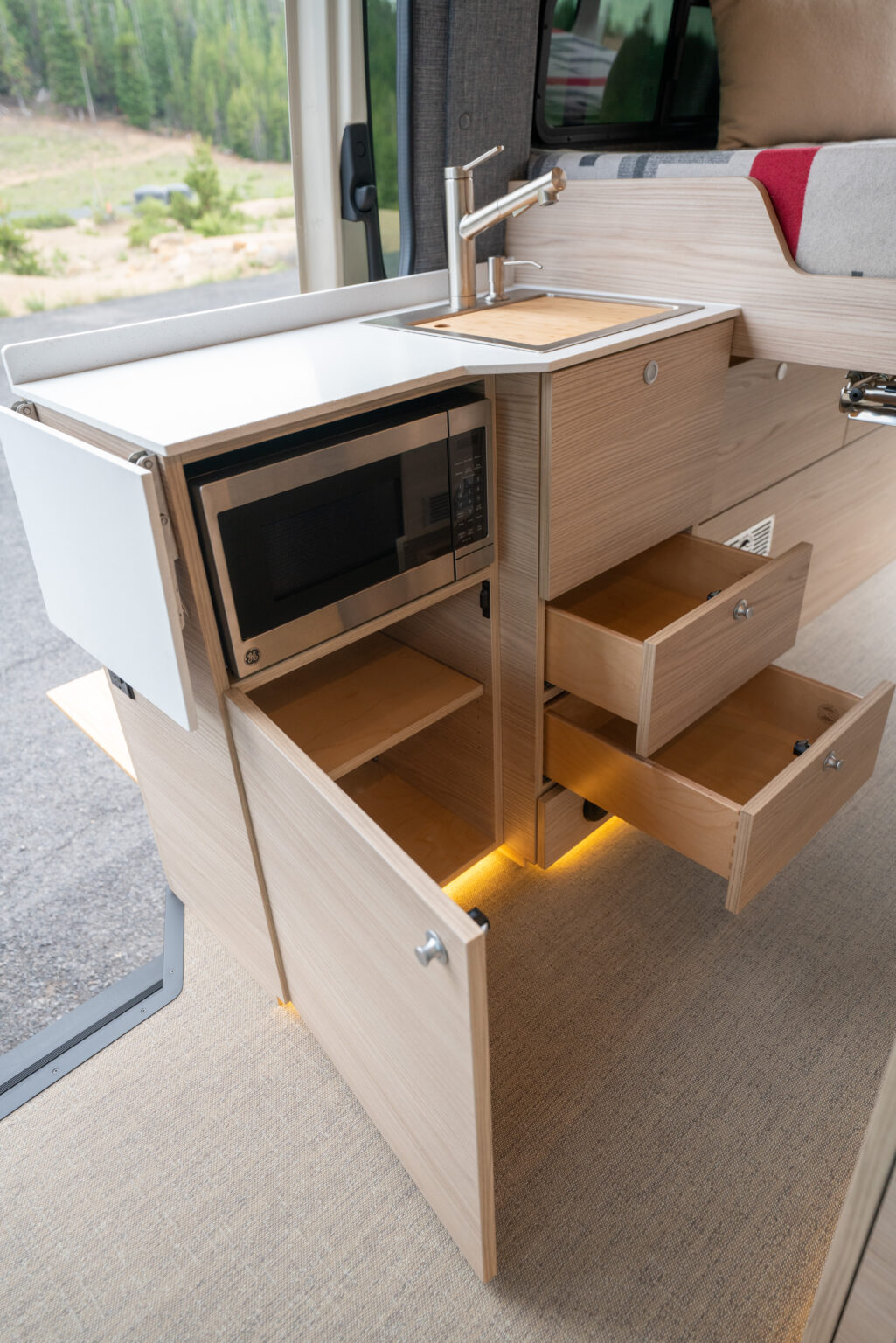 Adventure-Ready 2025 Sprinter Campervan – AWD, RVIA Certified - Vanlife ...