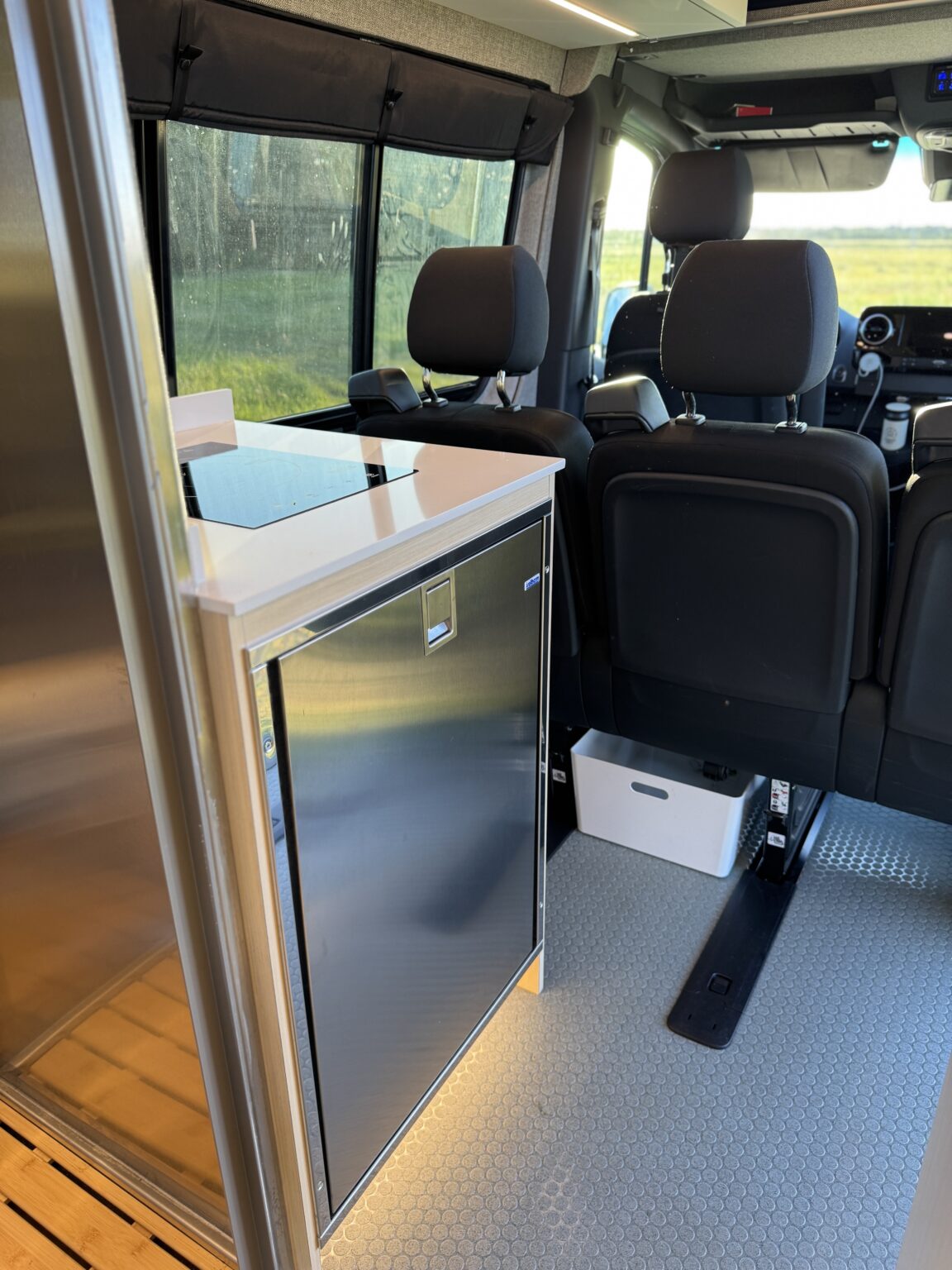 Mercedes Sprinter 5 Person 170″ 4×4 – w/ Shower - Vanlife Trader
