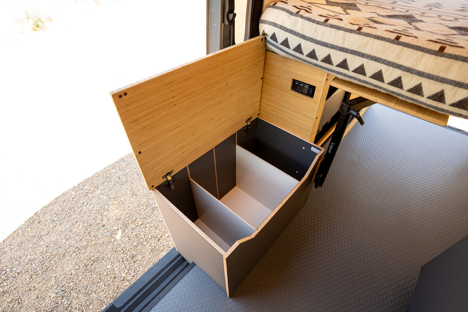 2025 Geotrek Bear Peak Sprinter 144 AWD - Vanlife Trader