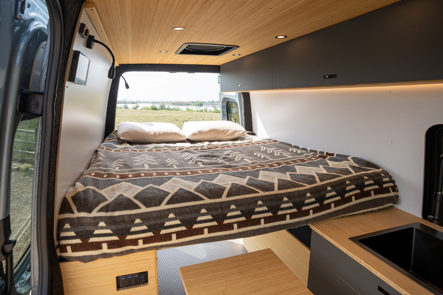 2025 Geotrek Bear Peak Sprinter 144 AWD - Vanlife Trader