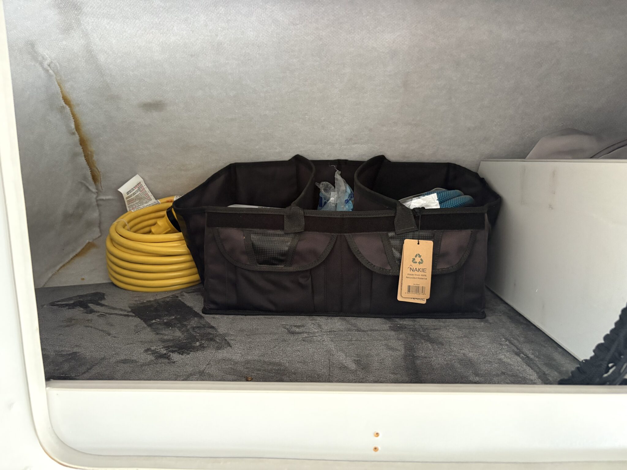 2000 Ford Econoline 2WD - Vanlife Trader