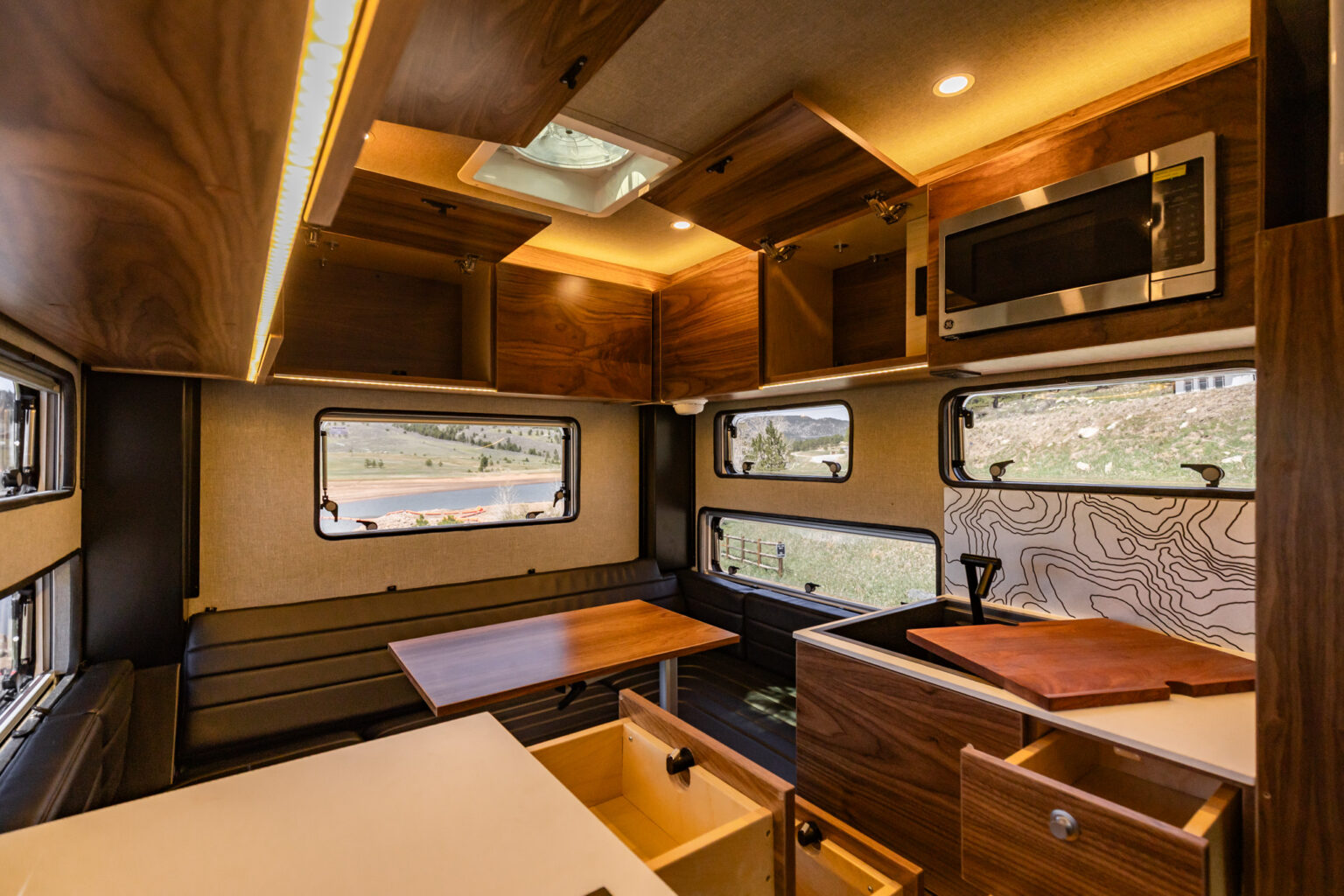 Rossmonster Baja Trail - Vanlife Trader