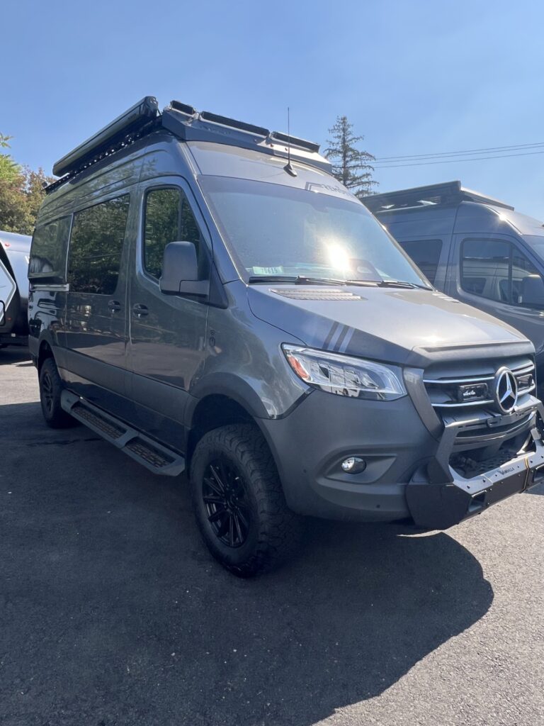 Happy Daze RV - Vanlife Trader