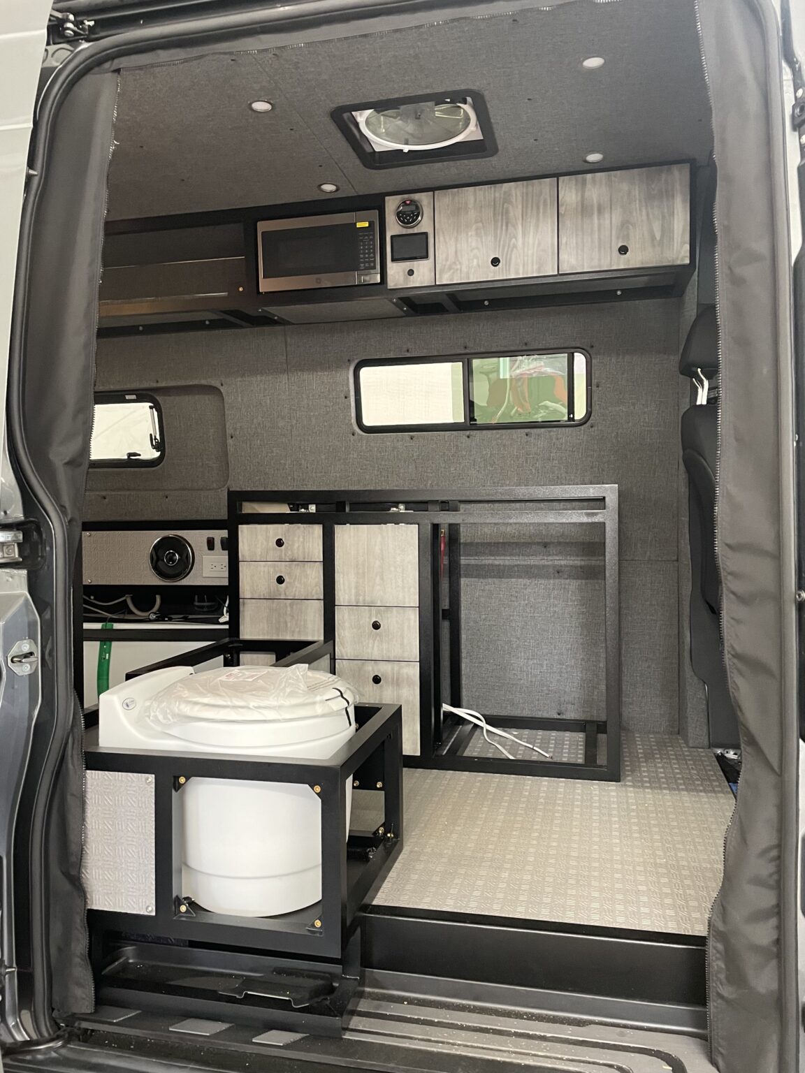 Off-Grid Overland Van / 2023 AWD Mercedes Sprinter - Vanlife Trader