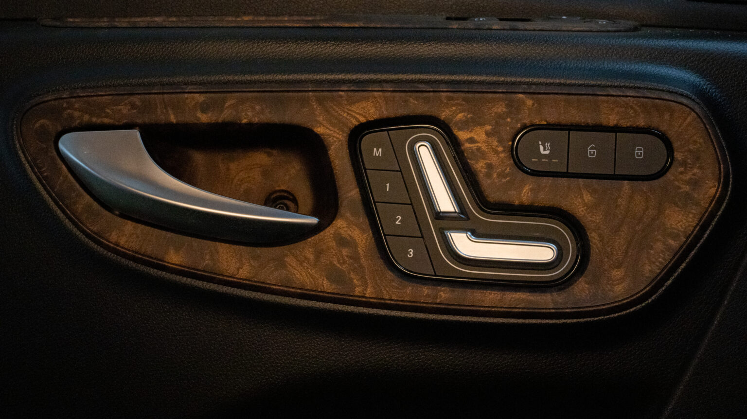 2025 Mercedes-Benz Sprinter 2500 AWD 170″ - Vanlife Trader