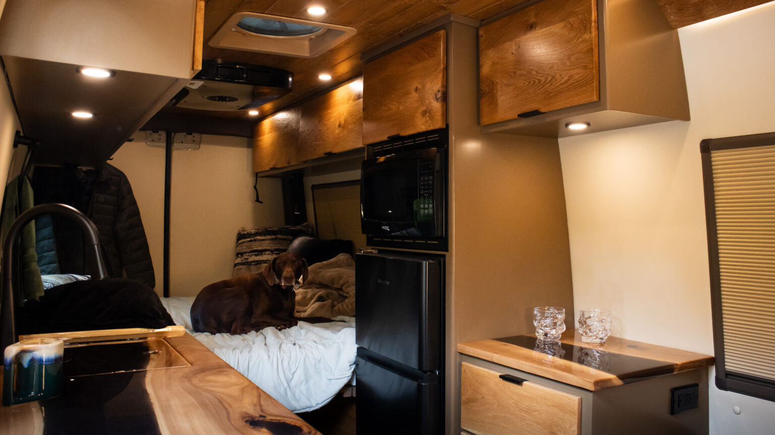 2025 Mercedes-Benz Sprinter 2500 AWD 170″ - Vanlife Trader
