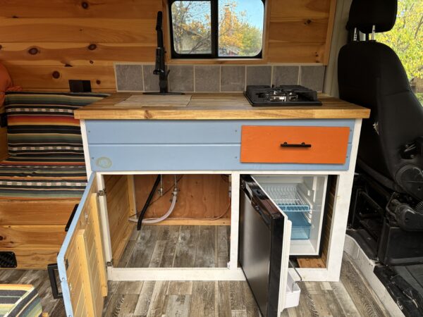 Off-Grid Freedom in Style – 2014 Ram Promaster 3500 EcoDiesel - Vanlife ...