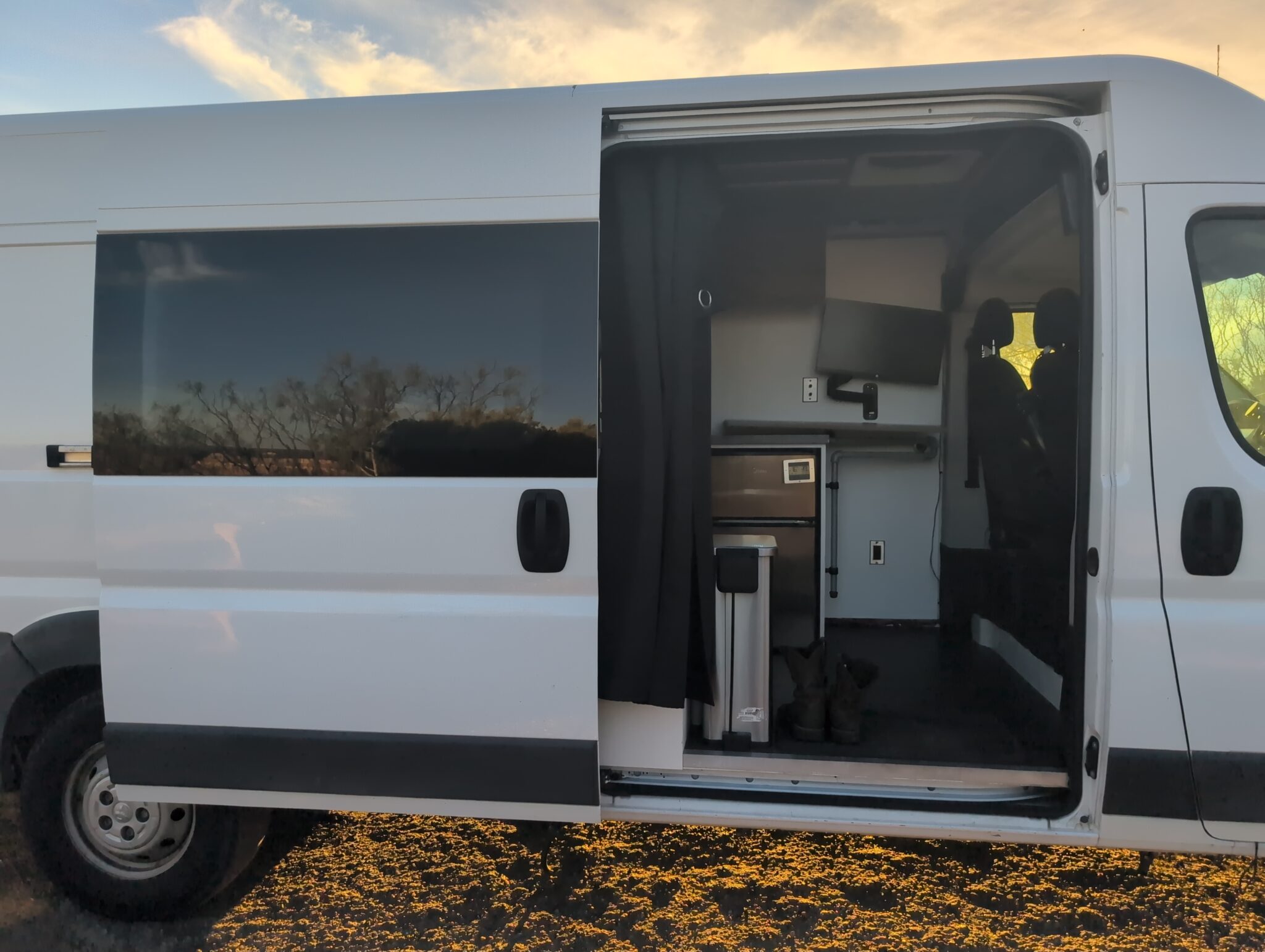 2017 Ram Promaster 3500 Extended - Vanlife Trader