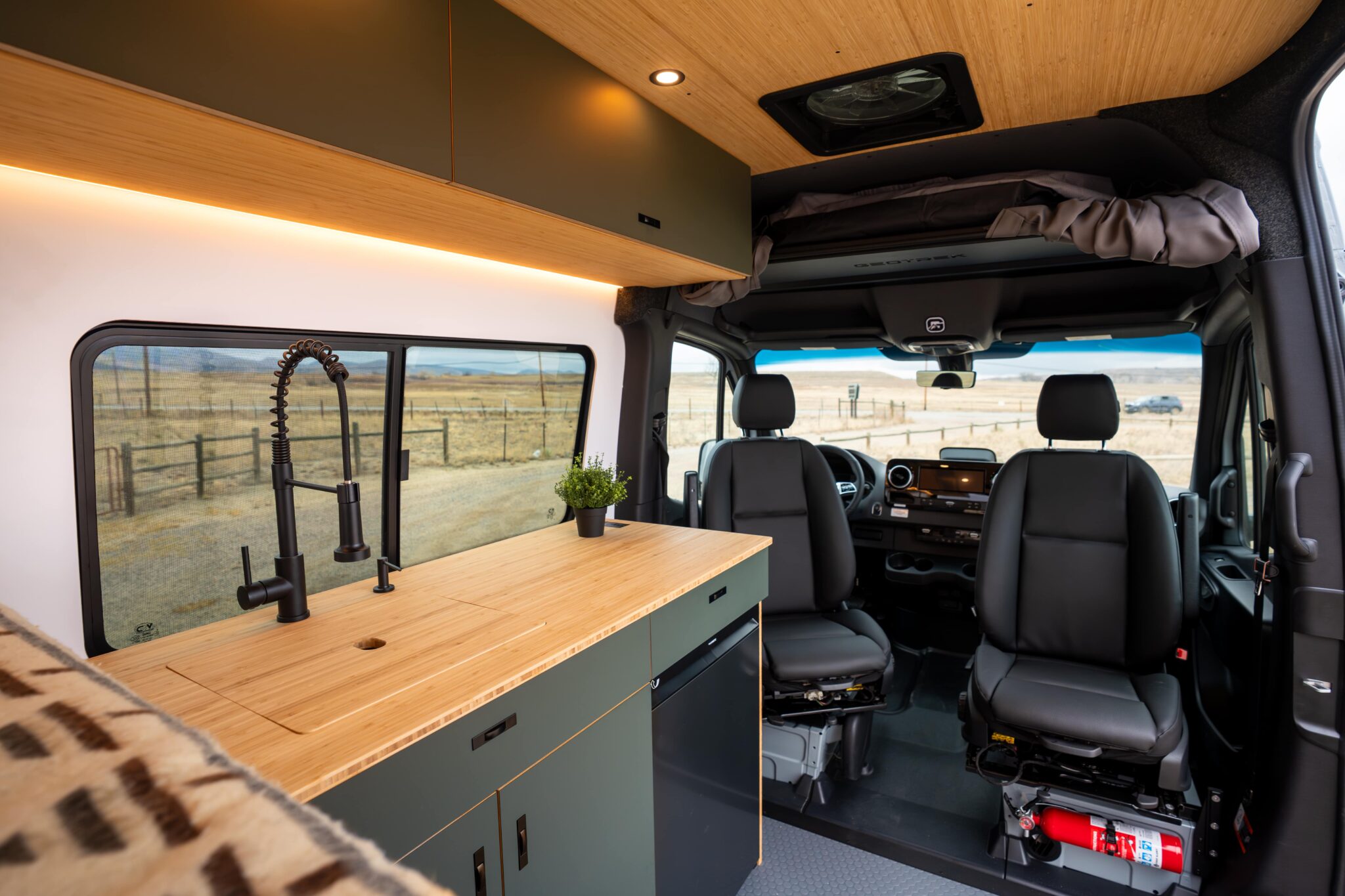 2025 Geotrek Bear Peak Sprinter 144 AWD - Vanlife Trader